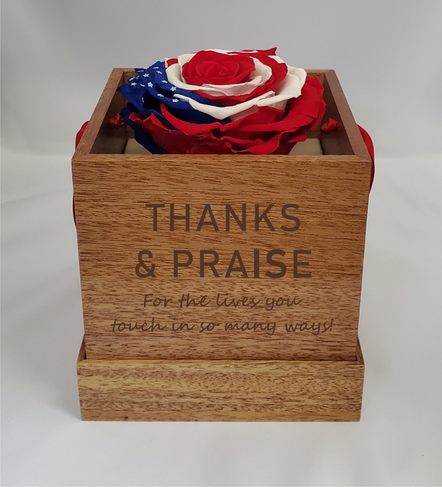 American Flag Rose Flower Gift Box | Luxury Preserved Roses| Shop ...